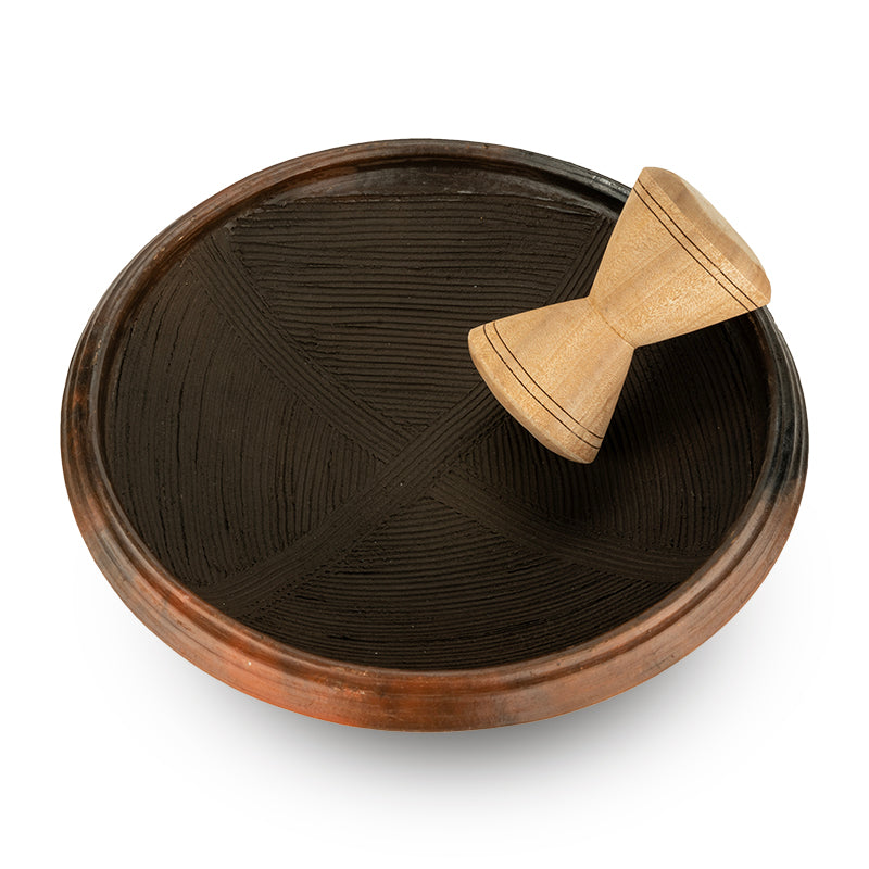 Asanka: The Ghanaian Grinding Pot (Large) with Wooden Grinder & Cover ...